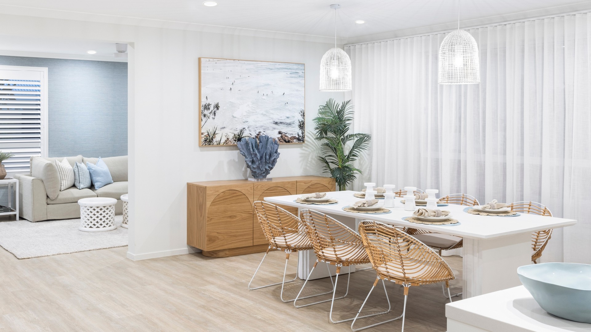 dining room table styling